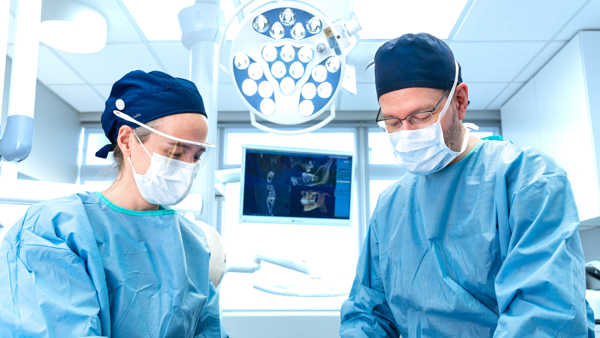 Starfsfólk - Munn- og kjálkaskurðlæknastofan